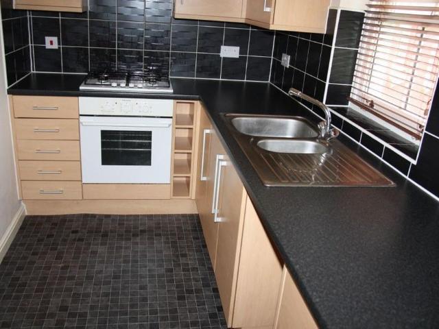 2 bedroom apartment to rent