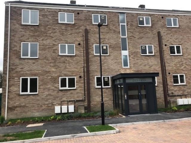2 bedroom apartment to rent