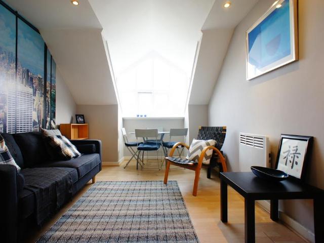 2 bedroom apartment to rent