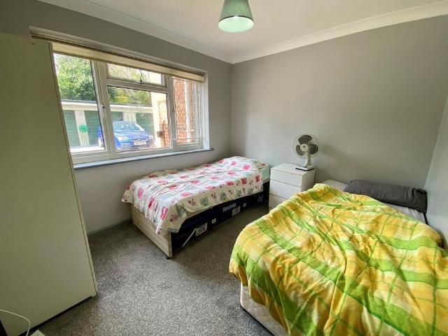 2 bedroom apartment to rent
