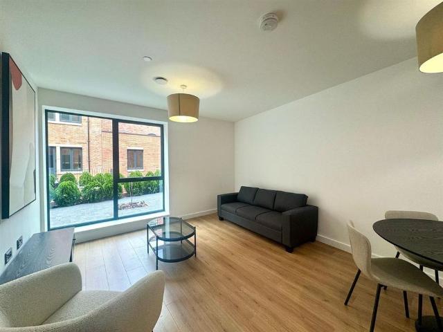 2 bedroom apartment to rent