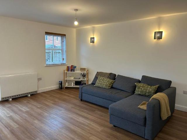 2 bedroom apartment to rent