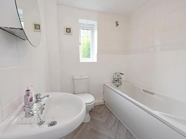 2 bedroom apartment to rent