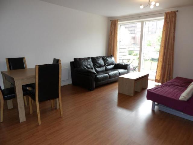 2 bedroom apartment to rent