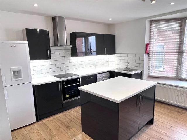 2 bedroom apartment to rent