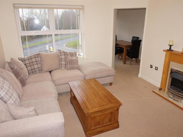 2 bedroom apartment to rent