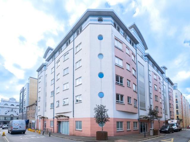 2 bedroom apartment to rent