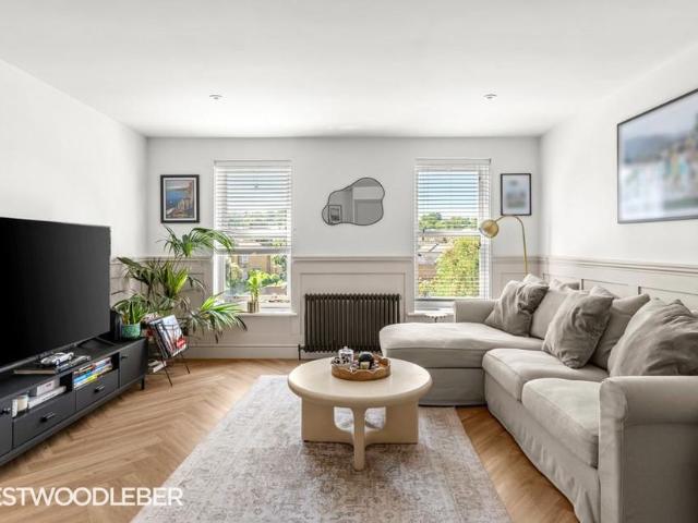 2 bedroom apartment to rent
