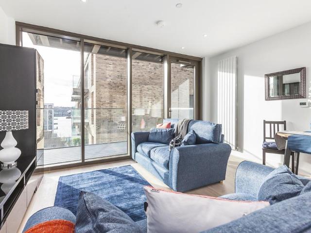 2 bedroom apartment to rent