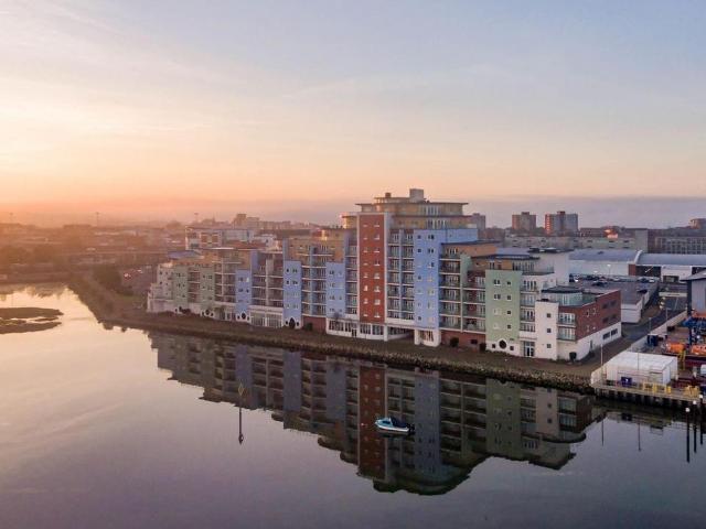 2 bedroom apartment to rent