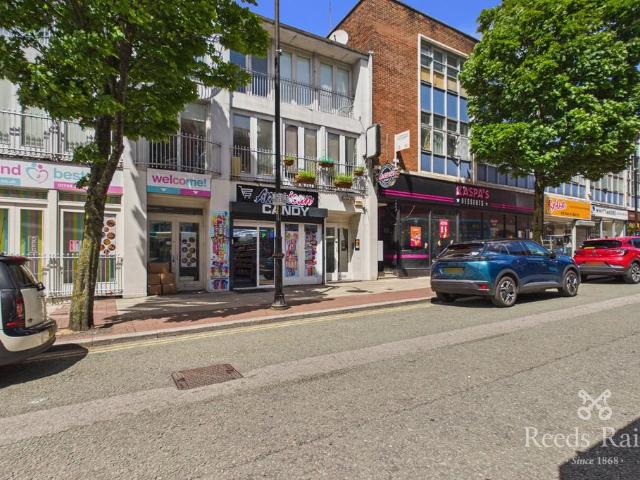 2 bedroom apartment to rent