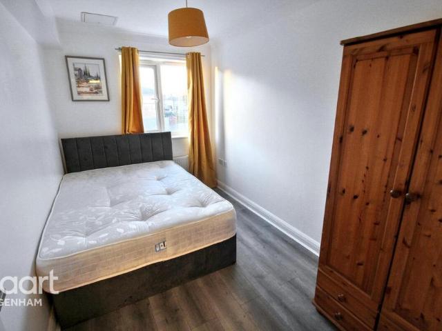 2 bedroom apartment to rent