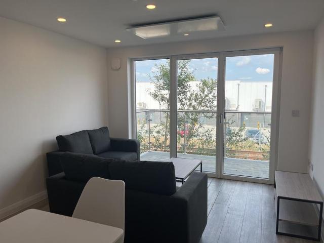 2 bedroom apartment to rent