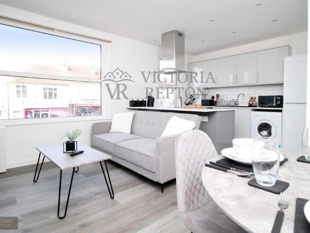 2 bedroom apartment to rent