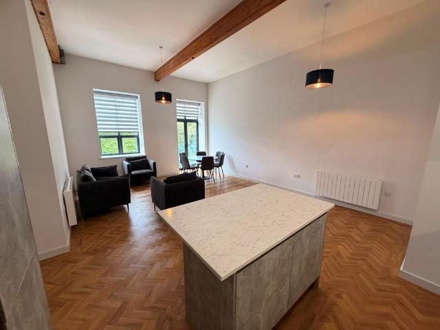 2 bedroom apartment to rent
