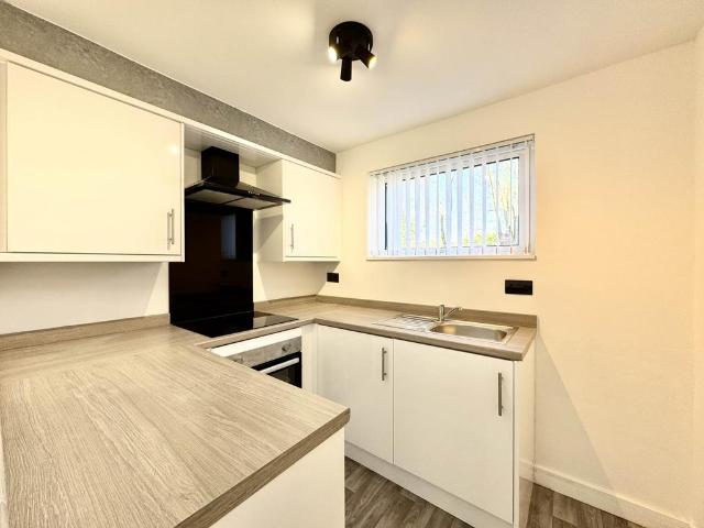 2 bedroom apartment to rent