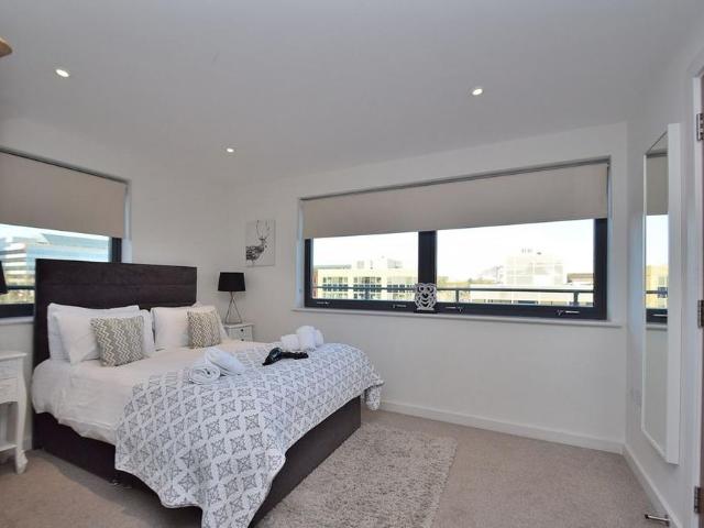 2 bedroom apartment to rent