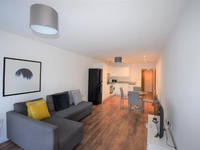 2 bedroom apartment to rent