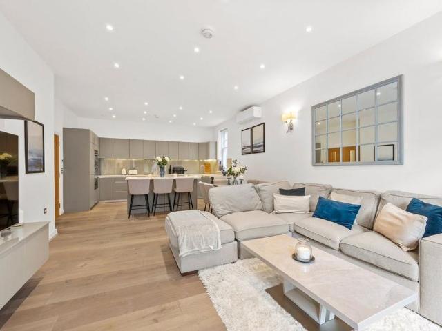 2 bedroom apartment to rent