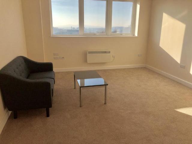 2 bedroom apartment to rent