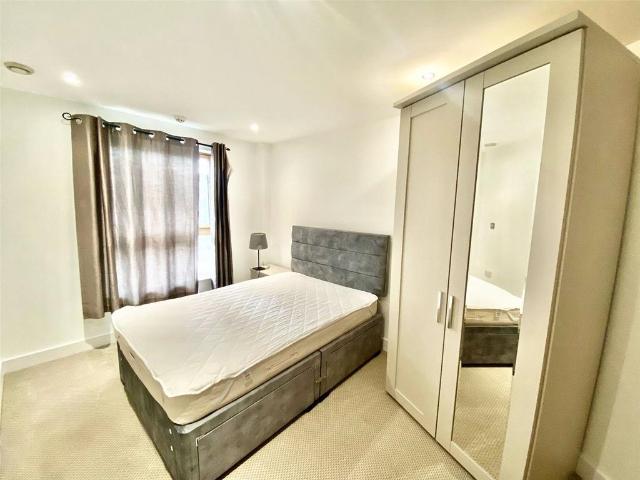 2 bedroom apartment to rent