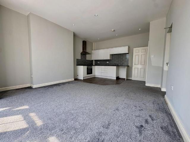 2 bedroom apartment to rent