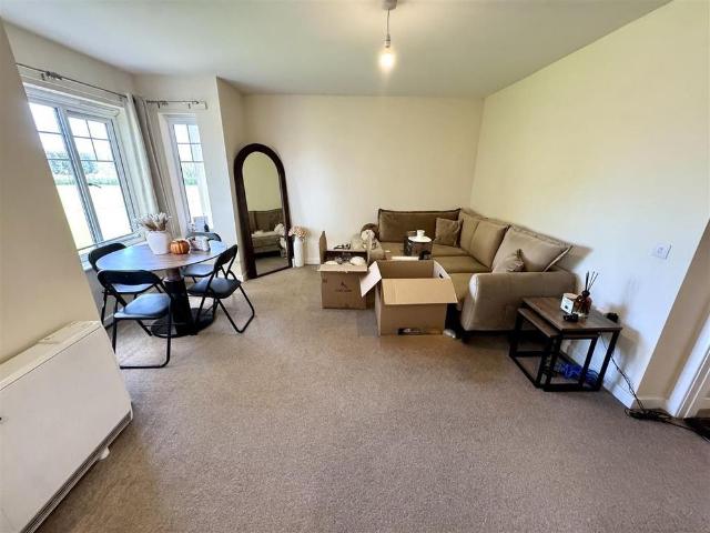 2 bedroom apartment to rent