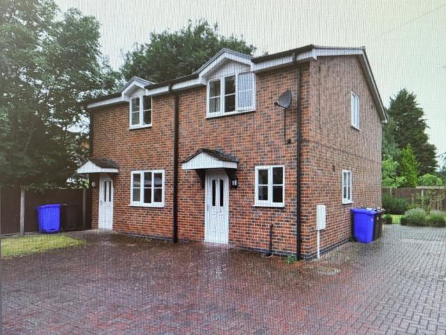 2 bedroom apartment to rent