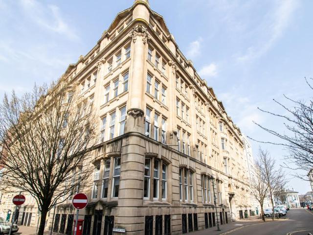 2 bedroom apartment to rent