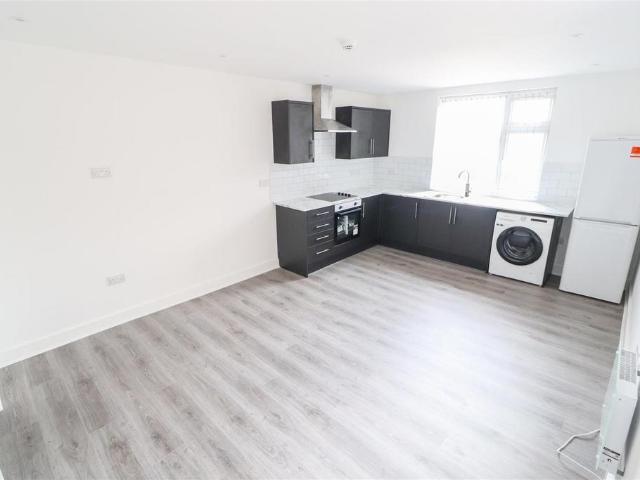 2 bedroom apartment to rent