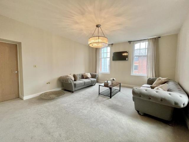 2 bedroom apartment to rent