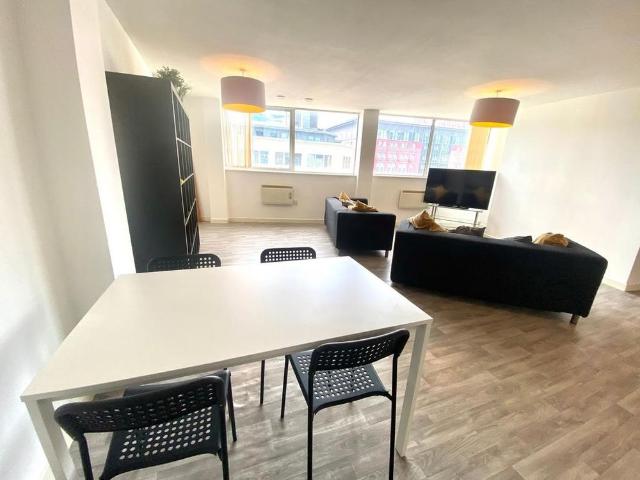 2 bedroom apartment to rent