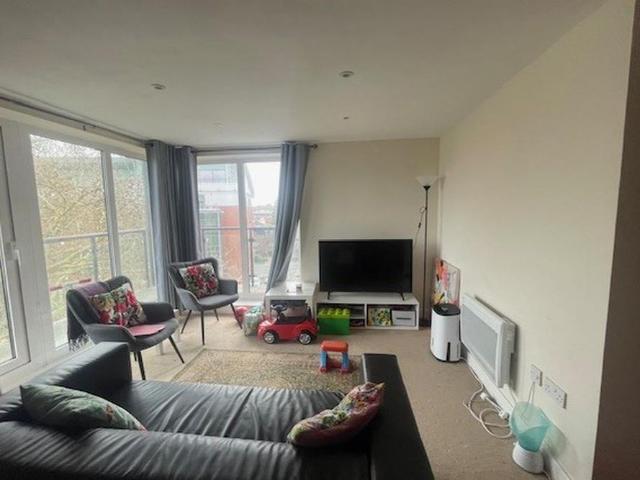 2 bedroom apartment to rent