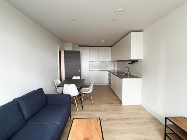2 bedroom apartment to rent