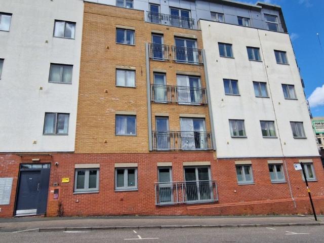 2 bedroom apartment to rent