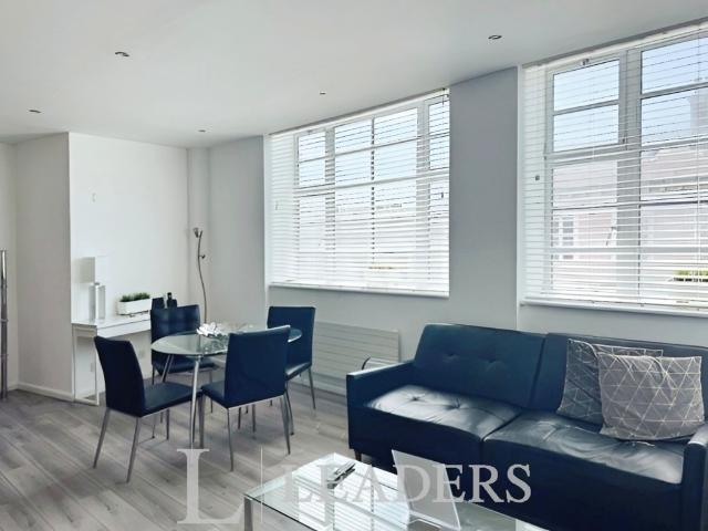 2 bedroom apartment to rent
