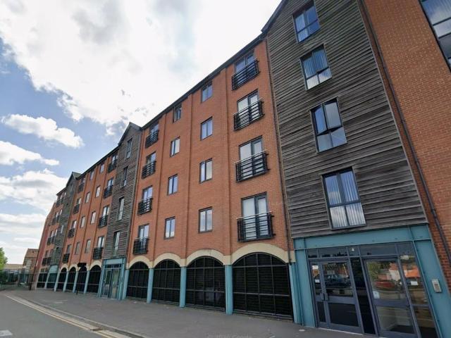 2 bedroom apartment to rent