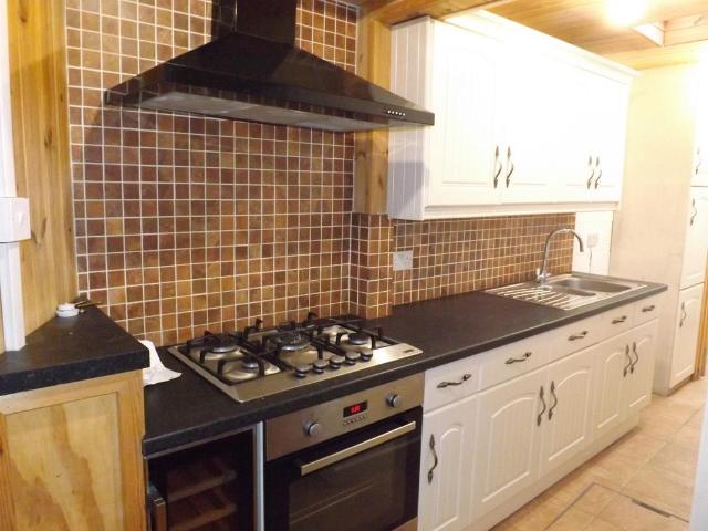 2 bedroom apartment to rent