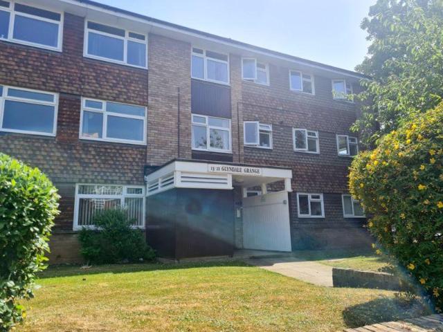 2 bedroom apartment to rent