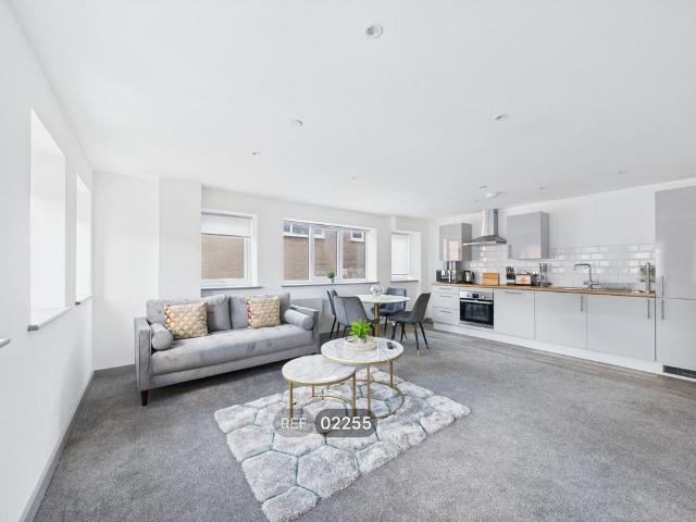 2 bedroom apartment to rent