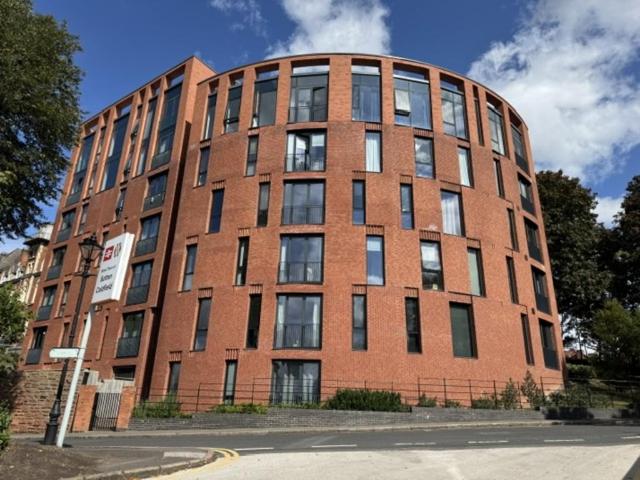 2 bedroom apartment to rent
