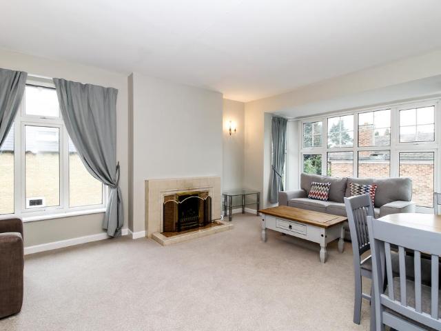 2 bedroom apartment to rent