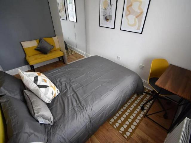 2 bedroom apartment to rent