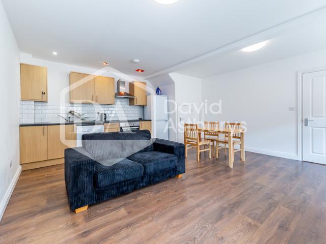 2 bedroom apartment to rent
