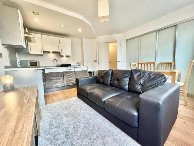 2 bedroom apartment to rent