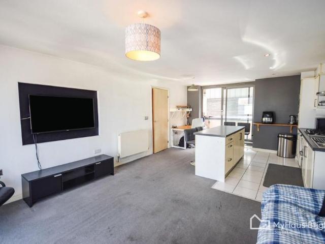 2 bedroom apartment to rent