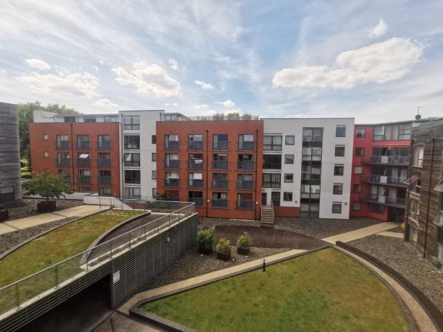 2 bedroom apartment to rent