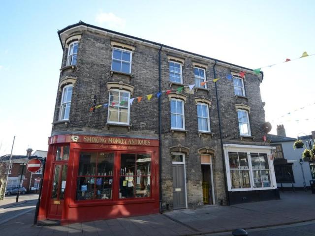2 bedroom apartment to rent