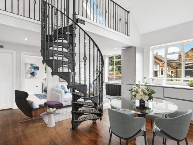 2 bedroom apartment to rent
