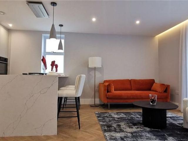 2 bedroom apartment to rent